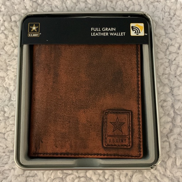 U.S. Army | Bags | Us Army Genuine Calf Leather Wallet | Poshmark